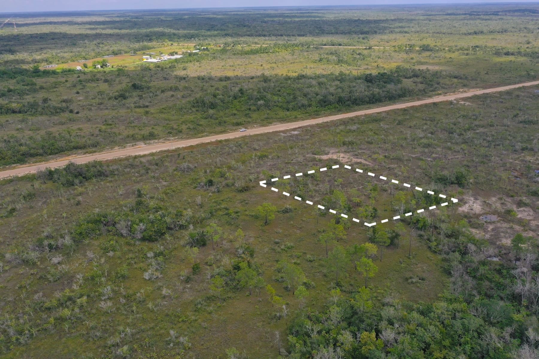Large Residential Lot in Crooked Tree Village, Belize • Vista Real Estate