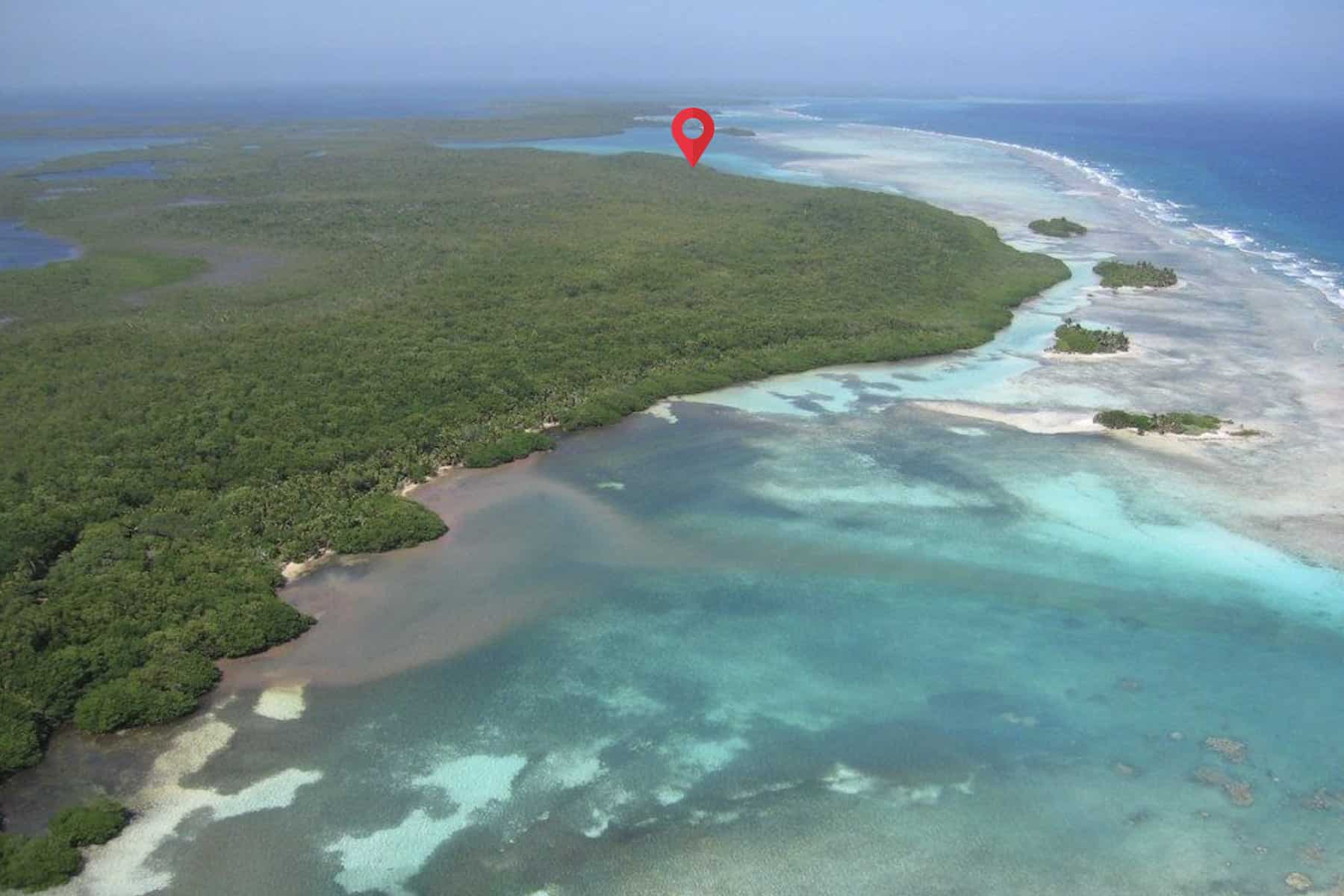 PRICE REDUCED: 5.788 Acre Beachfront Property on Deadman's Caye, TURNEFFE ATOLL • Vista Real Estate