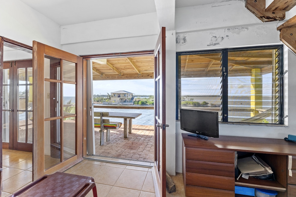 Seaview Waterfront Duplex on Huge Double Lot in Vista Del Mar • Vista ...