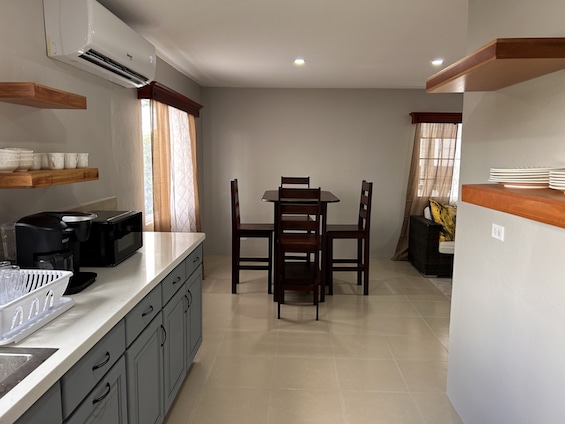 Apartments for Rent in Belize • Furnished & Unfurnished Long Term Rentals